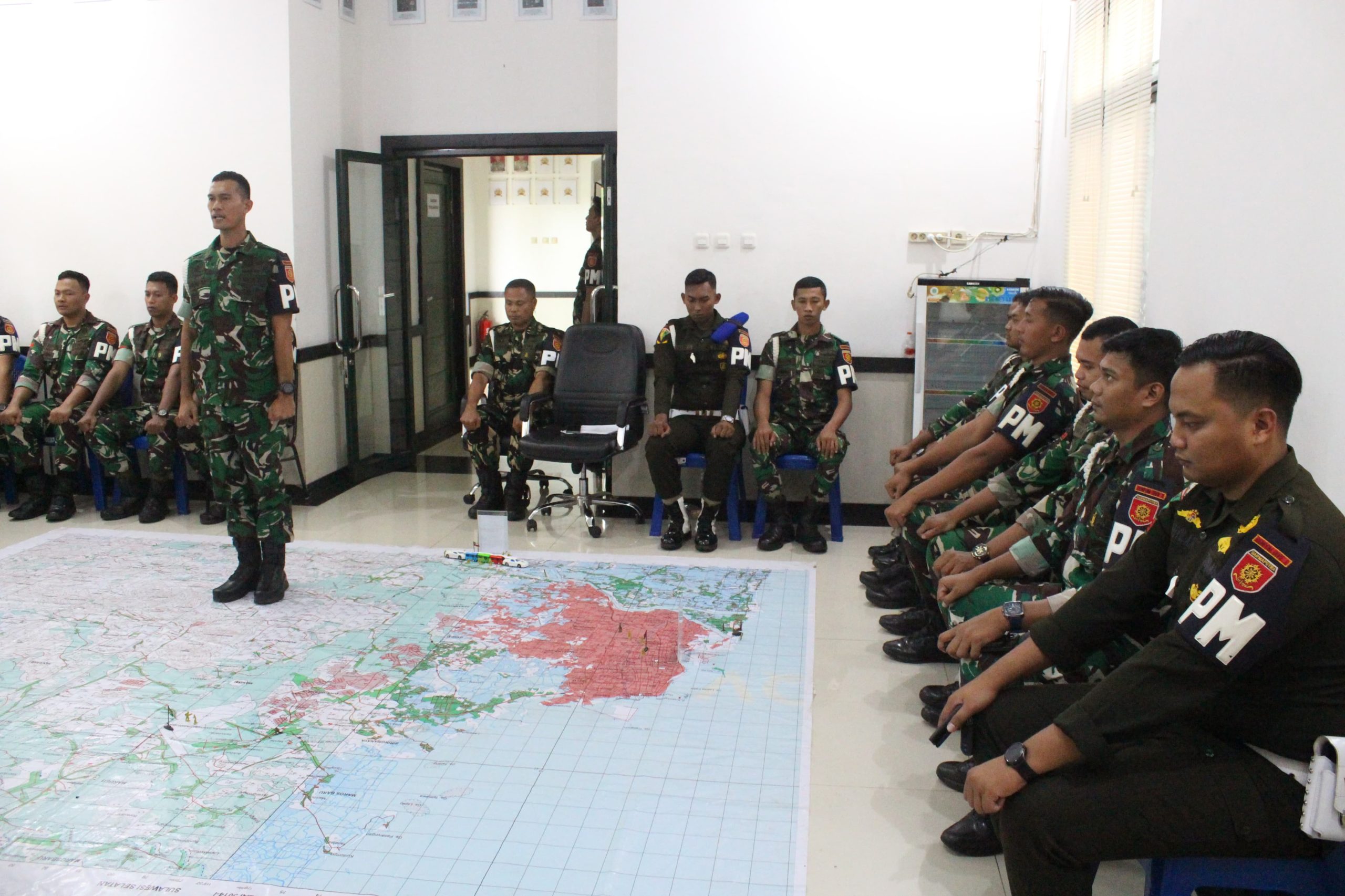 Dalam rangka persiapan kunjungan Pangkostrad Letjen TNI Muhammad Hasan ...